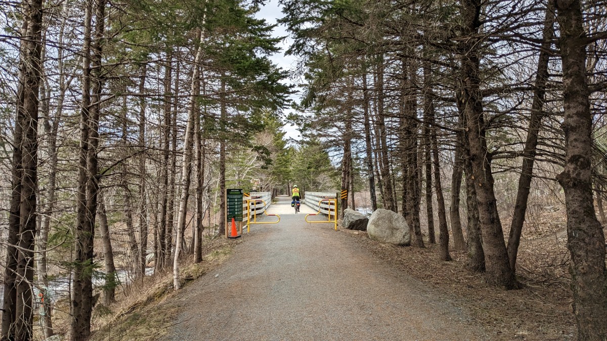 Gaetz Brook Greenway – Be Active Like V